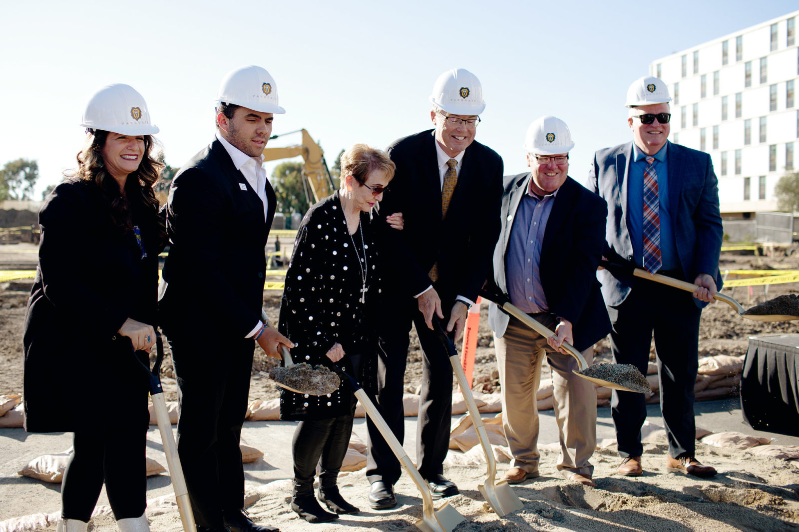 Home - Vanguard University